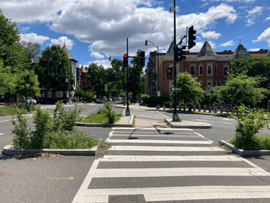 Complete Streets and Green Streets - Smart Growth America